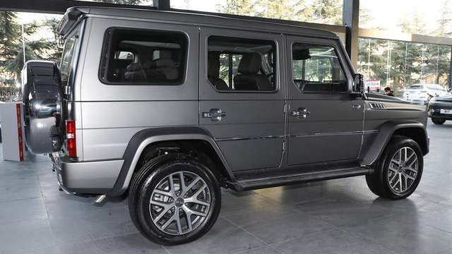 中国版大G，2023款北京BJ80上市，外观霸气，配置增加，两种动力-新浪汽车