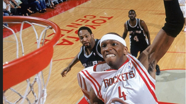 NBA5大脑袋以下顶配的球星，个个天赋异禀 就是脑子不好使|脑子|脑袋|中锋_新浪新闻