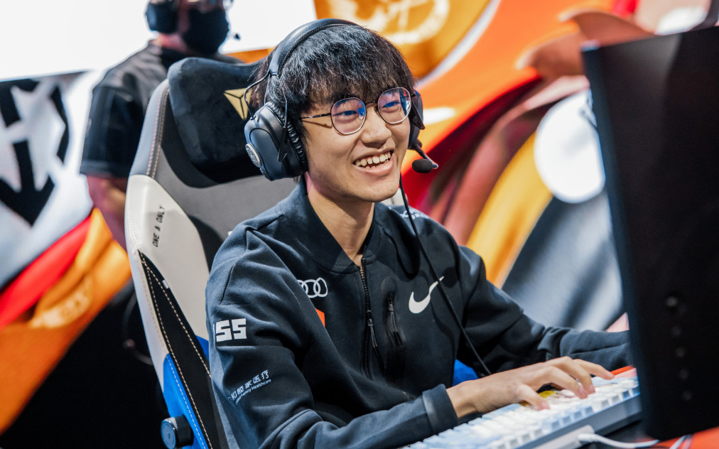 起飞！JDG官宣正式签约Ruler，S赛唯一AD位FMVP