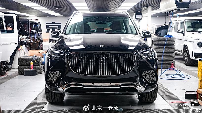 24款奔驰GLS450时尚版升级GLS迈巴赫包围+侧踏+22寸锻造轮毂-新浪汽车