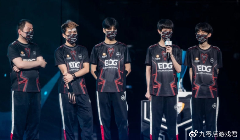 EDG二队ad公开喊话“LWX没有我想像的强”，是太狂还是真有实力？
