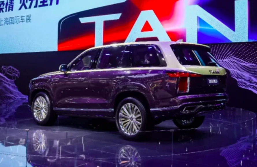 搭载3.0T/9HAT+P2系统，坦克800动力系统曝光