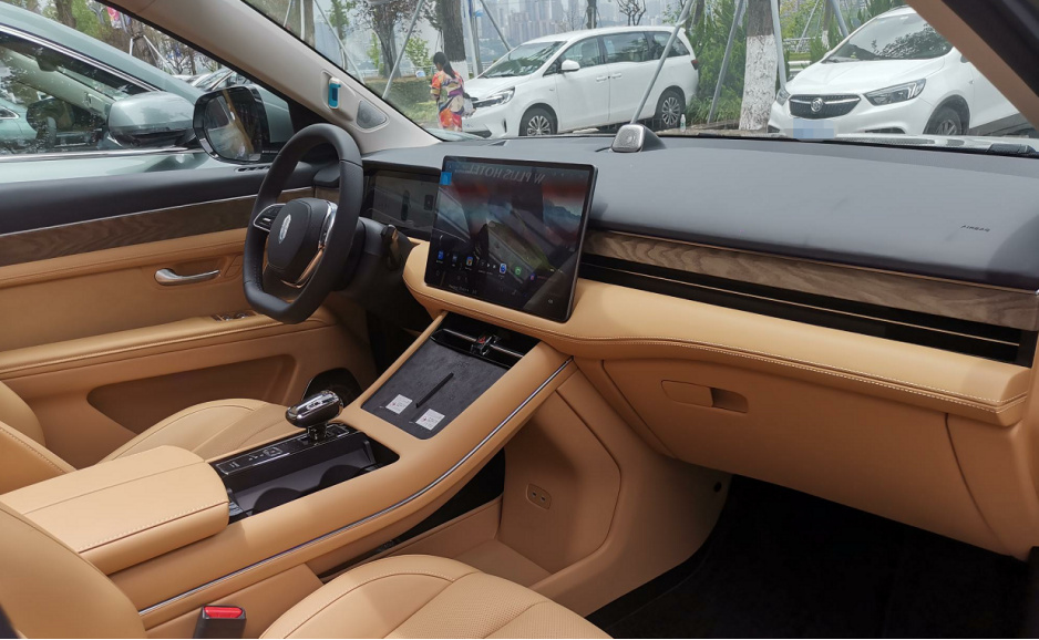 微试驾问界M7，这几点能让人对它迅速产生好感