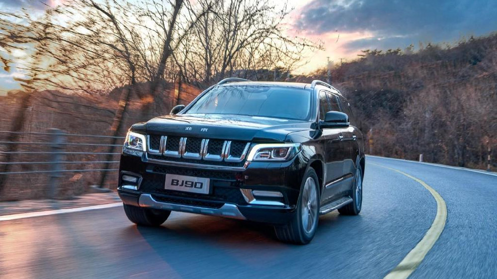 3.0T+9AT，国产大奔“飞入”百姓家，北京BJ90山河经典版上市-新浪汽车