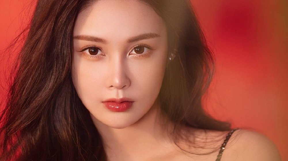 娱乐圈又出丑闻，热播剧男演员婚内出轨，趁老婆怀孕外出发生关系|李子峰|男演员|老婆_新浪新闻