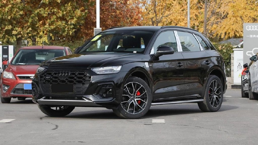 预算40万买豪华SUV：奥迪Q5L对比凯迪拉克XT6，谁更胜一筹？-新浪汽车