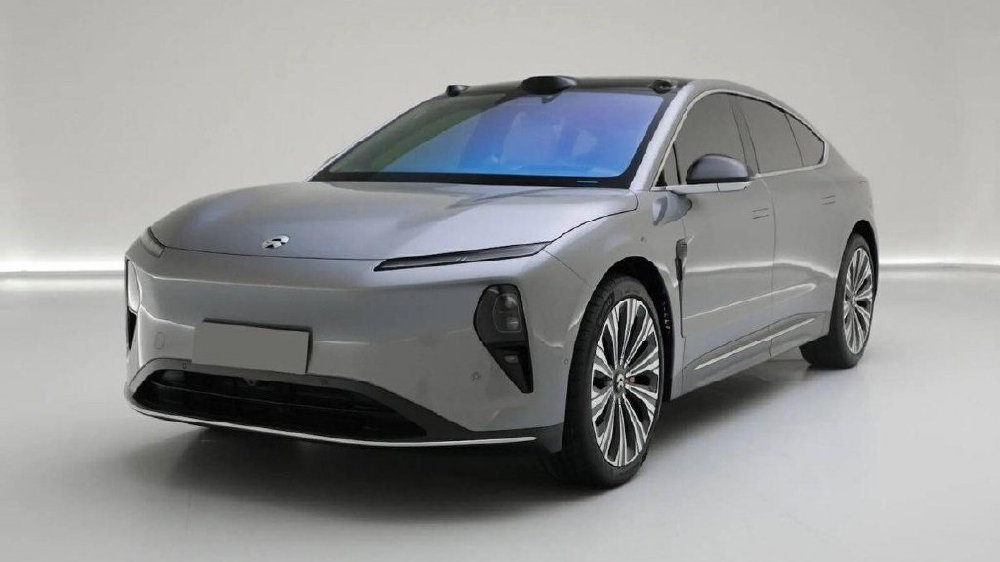 全新蔚来ET9来了！预售80万，车长超5米3+900V快充，能否大卖？-新浪汽车