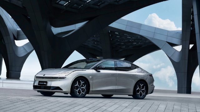 领克Z10预售21.58万起，入门版仅602公里续航，配置被指“寒碜”|入门|续航|领克_新浪新闻