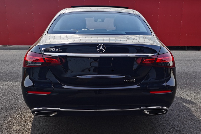 奔驰E350eL姗姗来迟，宝马535Le不再一家独大-新浪汽车