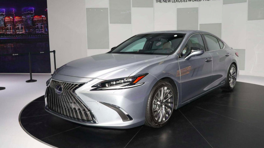 三大新车或8月上市，红旗HM9领衔，轿车/SUV/MPV全覆盖-新浪汽车