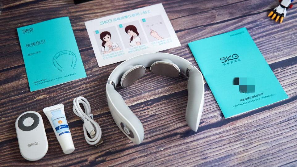 救我颈椎！王一博同款SKG K5颈椎按摩器上手体验|SKG|王一博_新浪新闻