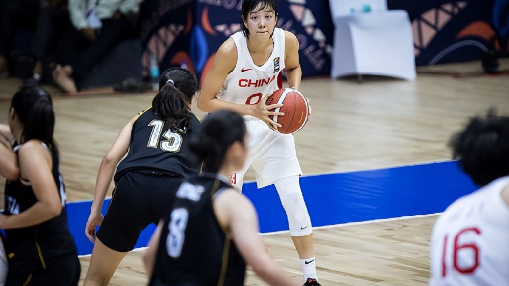 U18女篮61分胜印尼三细节，无限“错位”背后，1快1防更关键|印尼|李文霞|身高_新浪新闻