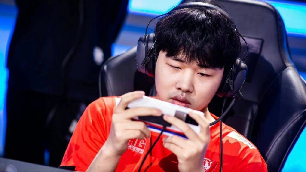 KPL转会瓜：即将官宣！初晨已确定回归？新队伍将是K甲的东莞WZ？|初晨|东莞|选手_新浪新闻