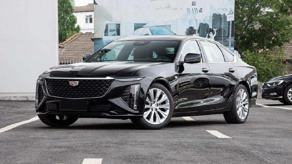 车长超5米2，配33英寸大屏，全新凯迪拉克CT6真比A6L还香？-新浪汽车