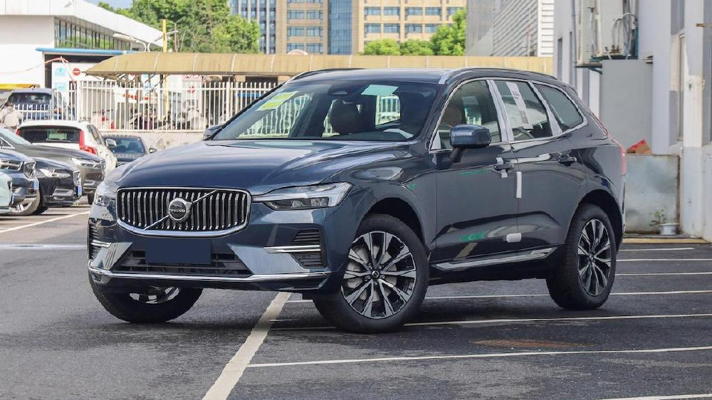 二线豪华SUV之争：沃尔沃XC60对比凯迪拉克XT5，36万落地该选谁？|沃尔沃XC60|凯迪拉克XT5|四驱_新浪新闻