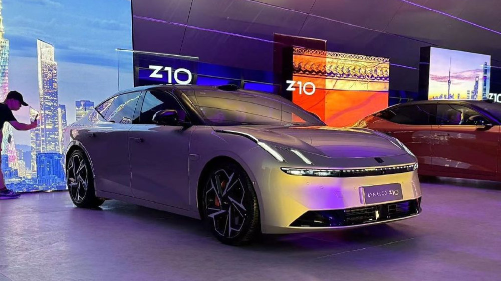 领克Z10正式上市，限时19.68万起，全系磷酸铁锂电池-新浪汽车