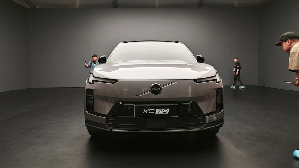 全新沃尔沃XC70亮相 SMA超级混动架构加持 综合续航达1200公里-新浪汽车