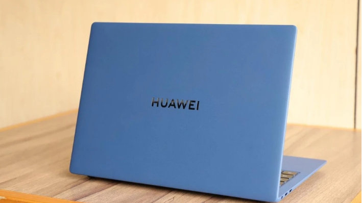 618华为笔记本选购指南，华为MateBook家族怎么选？看完就有答案|华为MateBook|华为笔记本|家族_新浪新闻