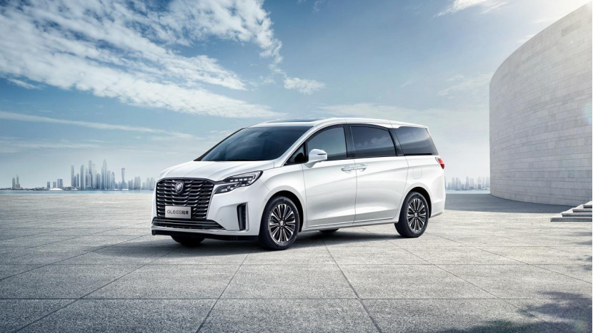 一直被比较从未被超越 MPV标杆GL8 二月又是销量第一凭什么？