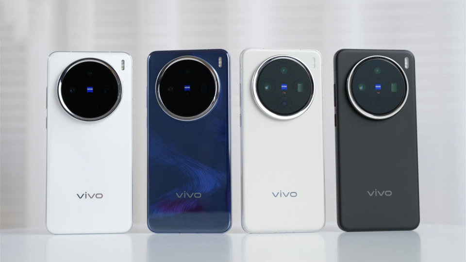 vivo X300系列再次被确认：双2亿像素三摄，影像大跃进！|像素|影像|新机_新浪新闻