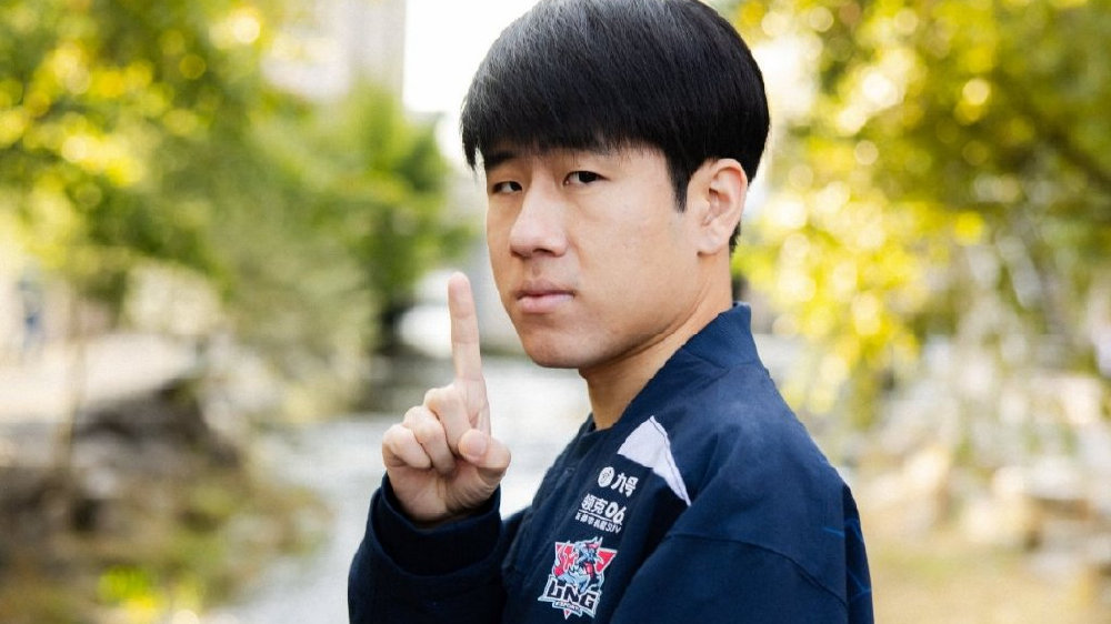 三局比赛零龙！LNG惨遭T1零封，“救救GALA”登顶热搜|LNG|T1|lpl_新浪新闻