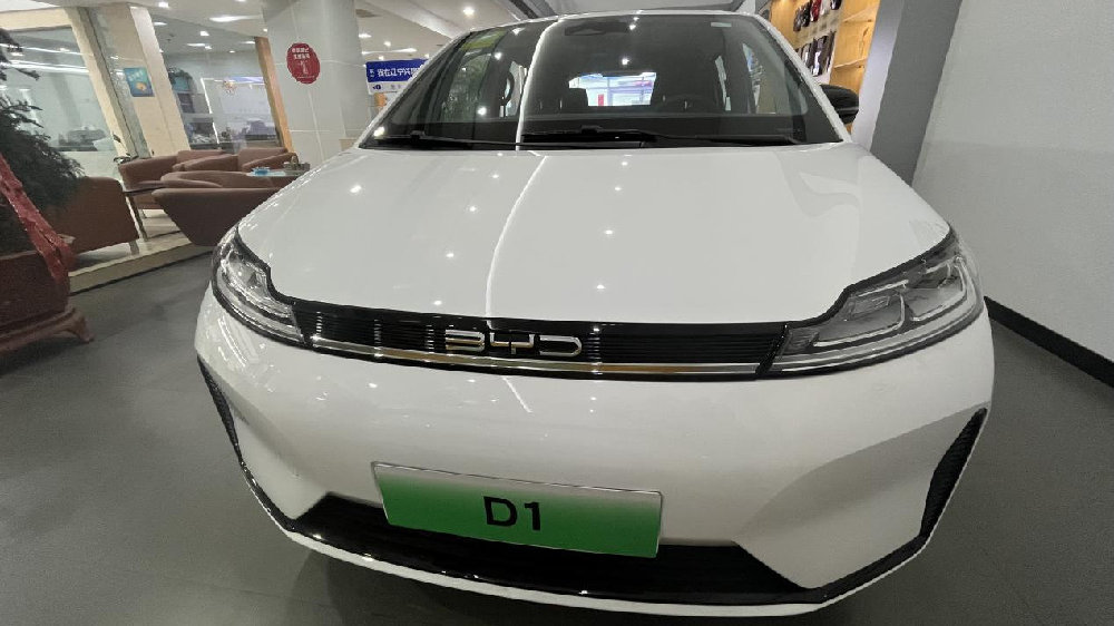 4S店实拍比亚迪五座MPV D1，车小空间大，电动侧滑门上下车方便-新浪汽车