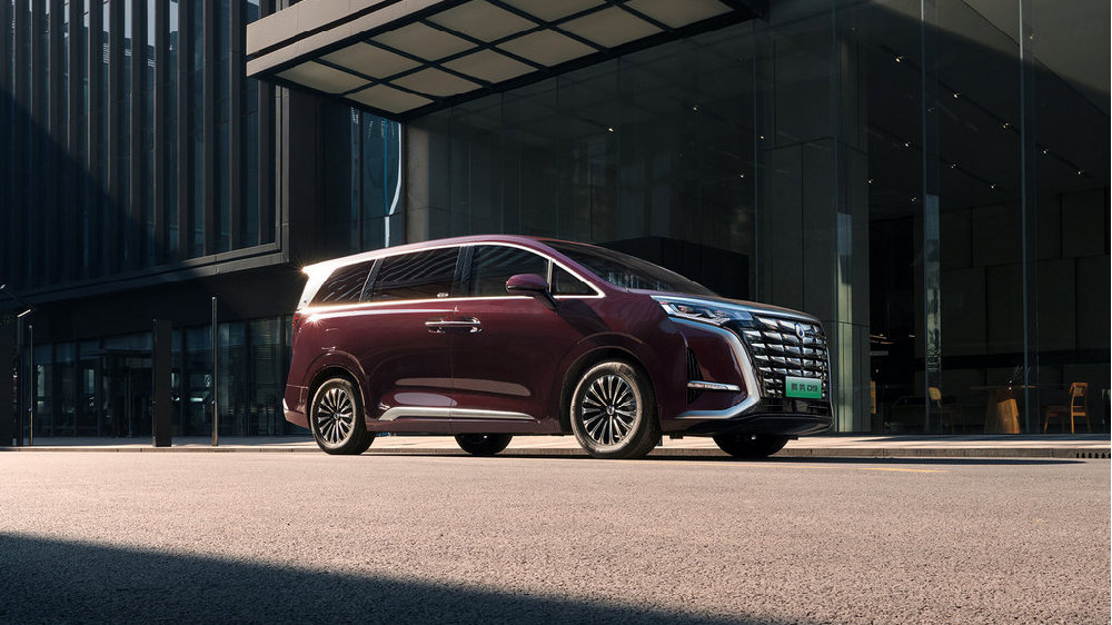 4月MPV销量排行 GL8没进前三 腾势D9遥遥领先 丰田成为最大赢家？|腾势|销量|赛那_新浪新闻