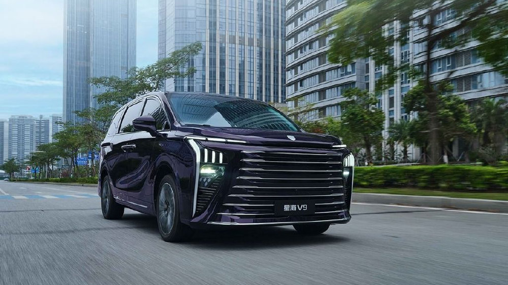 20万入手新能源MPV 传祺E8和星海V9谁是更优选？-新浪汽车