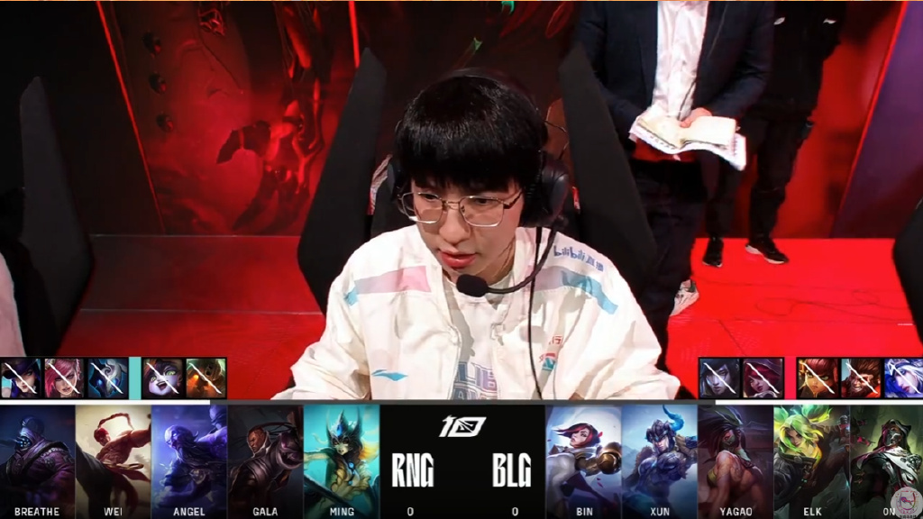 Gala一辈子的梦魇！阿卡丽来了原地一厘米闪现