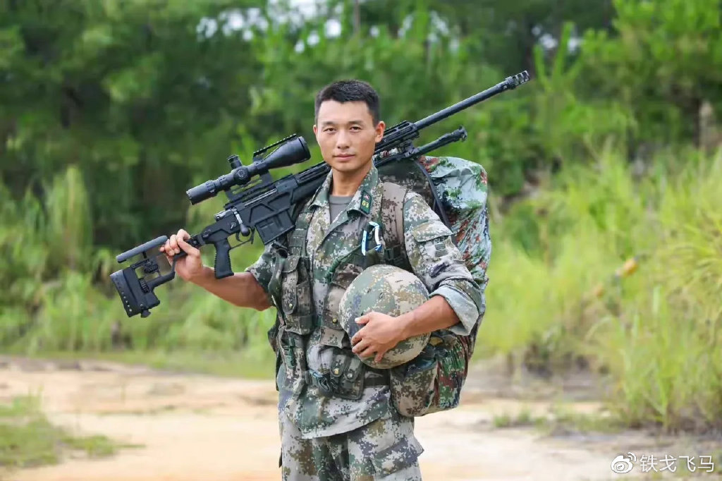 8.6毫米狙击步枪以较大量装备部队，战术压制作用极佳