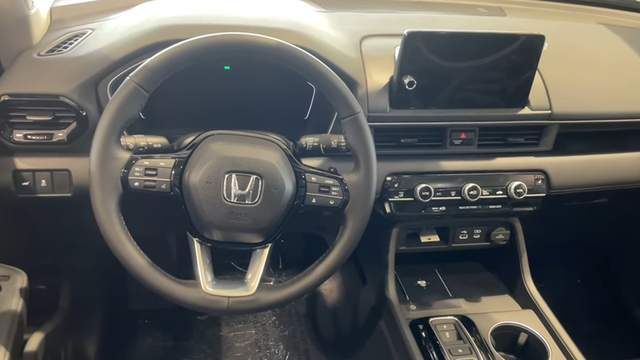 被称为“大号CR-V”，本田飞行员曝光，配V6+10AT，或年底上市