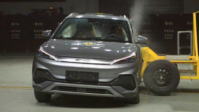 比亚迪元Plus荣获欧洲的E-NCAP五星评级，可以放心买了！-新浪汽车