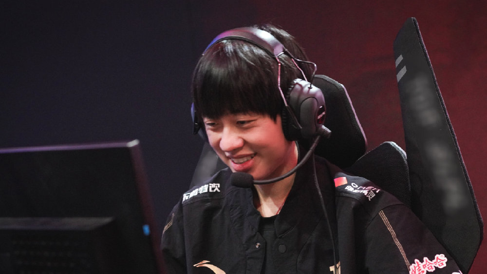 太不容易了！RNG险胜RA，队史第十六次晋级季后赛|季后赛|晋级|队史_新浪新闻