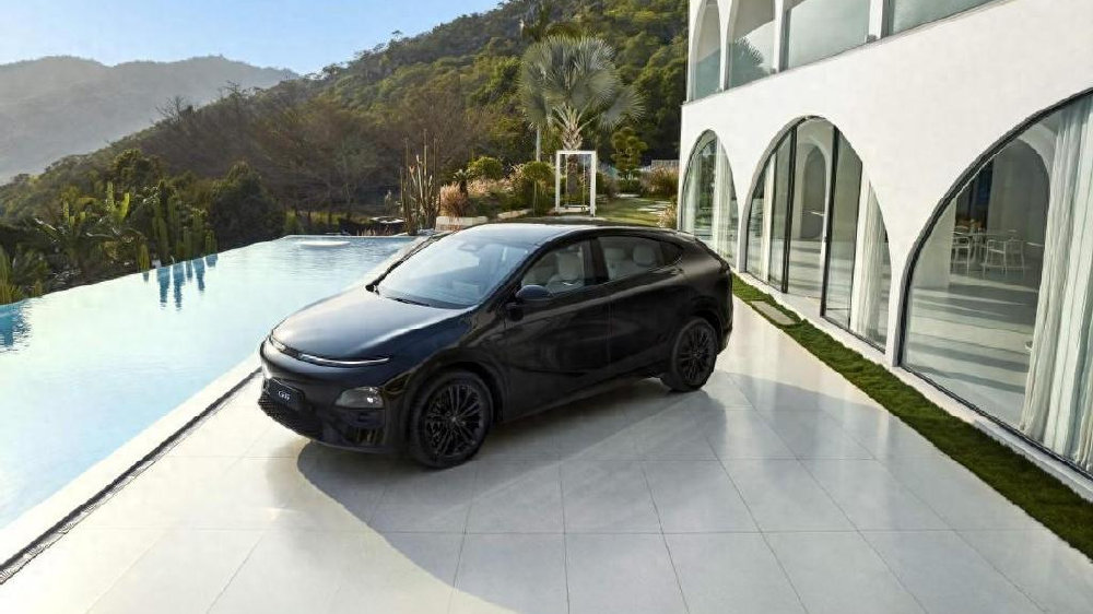 800V成纯电车必备，小鹏G6 PLUS版17.99万起带来多少竞争力？-新浪汽车