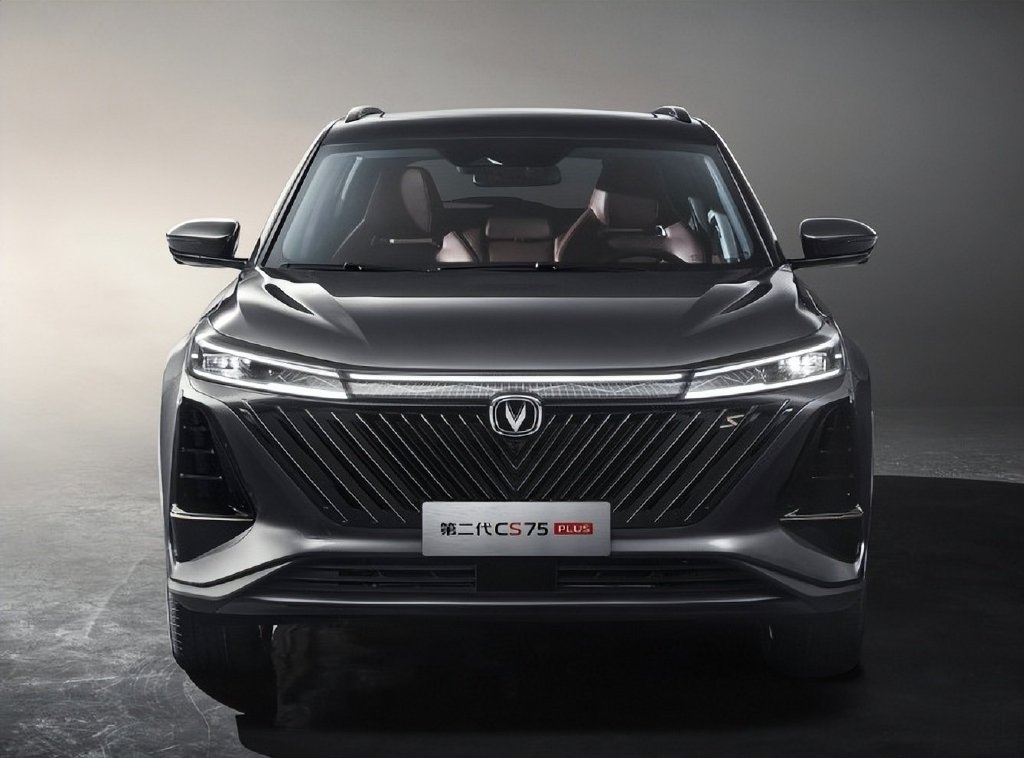 同为国产热门SUV，长安CS75 PLUS和荣威RX5究竟谁更胜一筹？