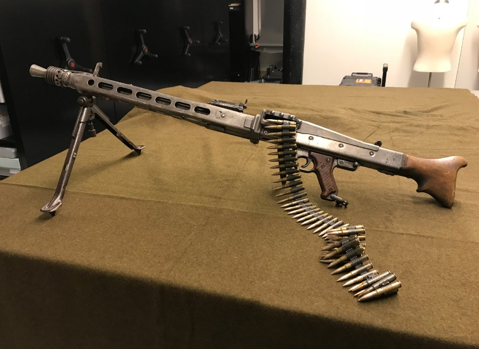 MG-42机枪算不算通用机枪？在二战中给盟军造成了怎样的阻碍呢|通用机枪|机枪|德军_新浪新闻