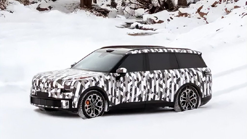 对标理想L9！领克L946伪装曝光，超5.2米车长+6座，激光雷达加持|领克|车顶|指导价_新浪新闻