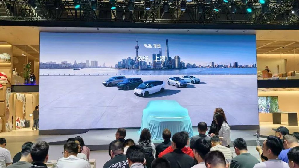 从MEGA Home到L6焕新版：理想汽车的“精装思维”-新浪汽车