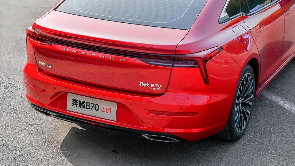 B70和星瑞，谁才是10万级轿车天花板？