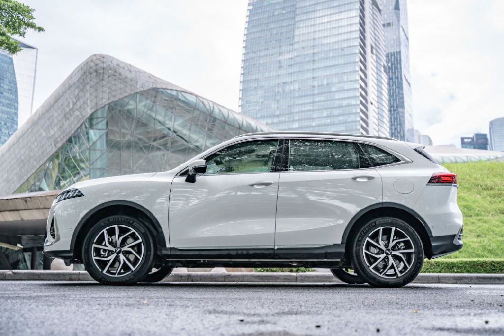 试驾拿铁DHT-PHEV，高级感和低油耗，原来可以完美融合