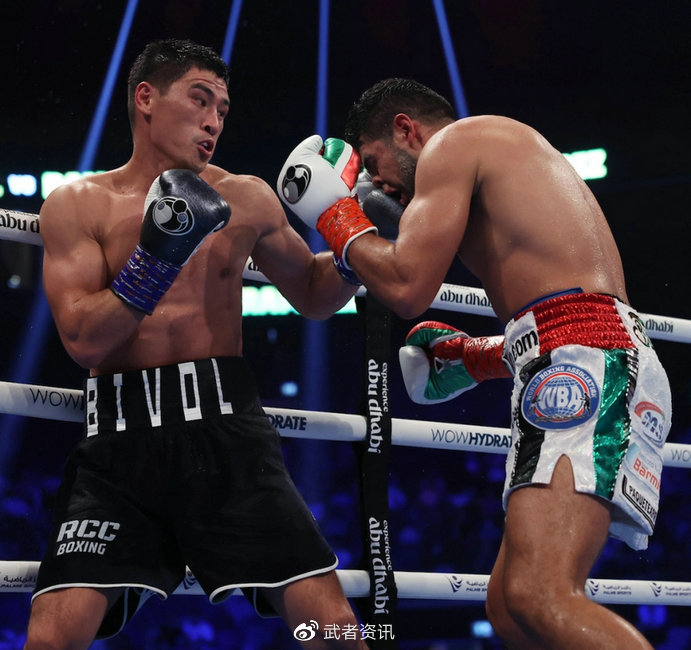 比沃尔一致判定战胜拉米雷斯卫冕WBA冠军金腰带|比沃尔|金腰带|拉米雷斯_新浪新闻