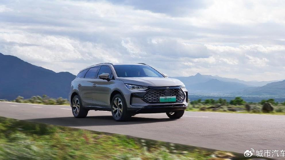 2025款唐DM-i上市售价17.98万起，开创中大型SUV油耗4时代-新浪汽车