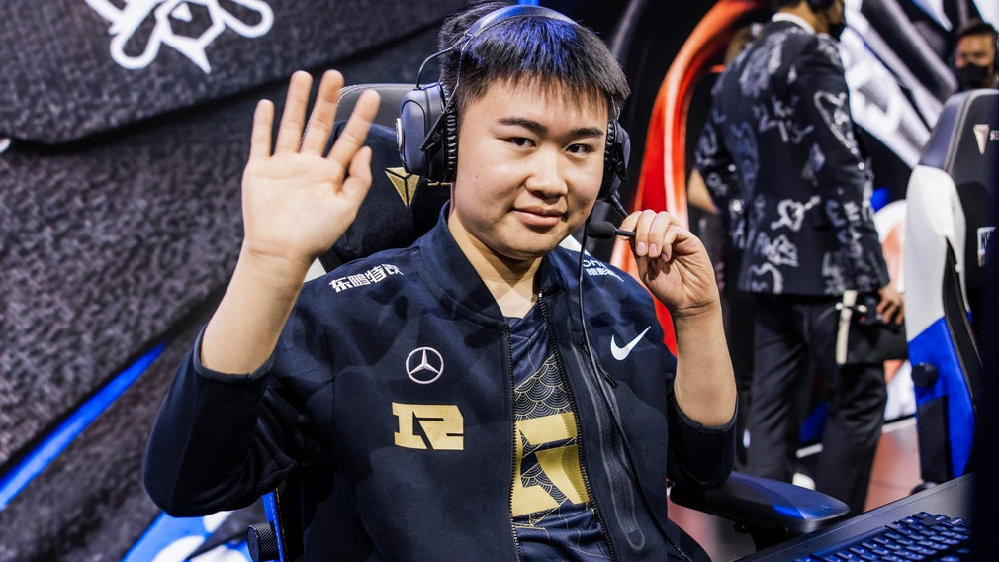 这就是Doinb所说的复杂情况？RNG疑似遭到联盟处罚|处罚|合同|联盟_新浪新闻