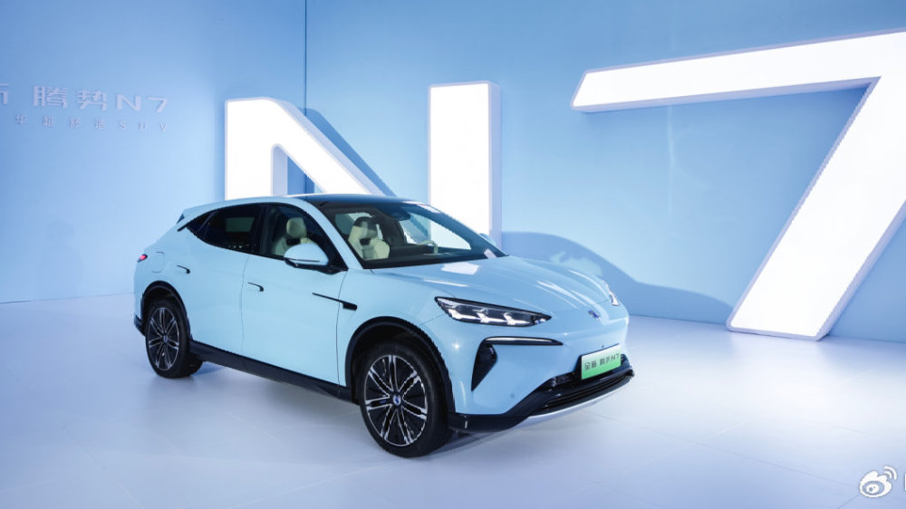 全新腾势N7起售价23.98万元，Model Y迎来重磅对手-新浪汽车