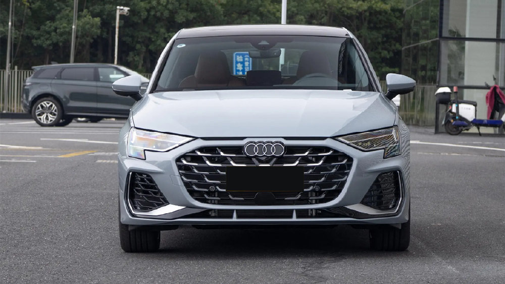 新款奥迪A3上市，价格大幅下降，三厢轴距加长50mm，换装1.5T动力-新浪汽车