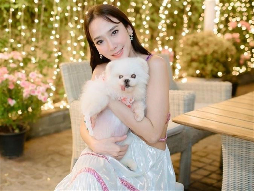 AumP和富商男友分手，结束5年感情，男方被爆出轨顶级女明星