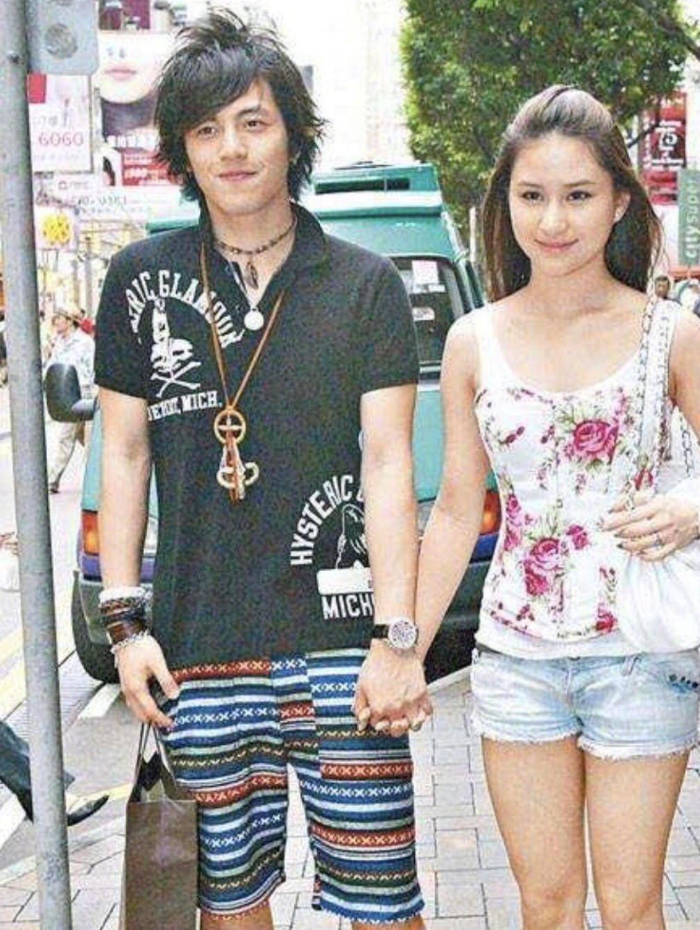 TVB小生不避嫌现身上流圈，曾是何超莲初恋，因博上位而分手|黄俊豪|何超莲|上流_新浪新闻