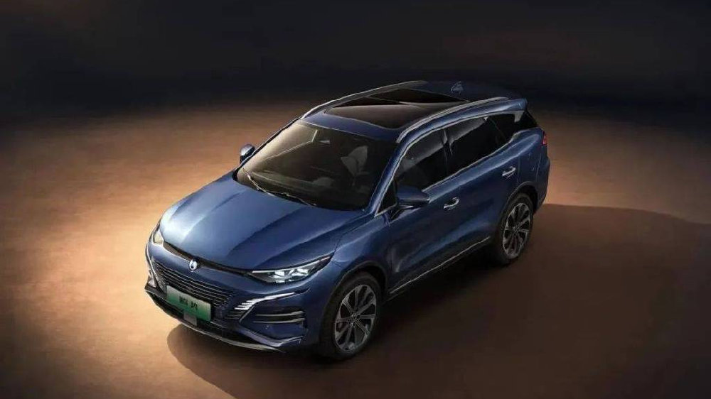 云辇-C、DM-p加持，31.98万起的7座SUV，腾势N8能不能火？-新浪汽车