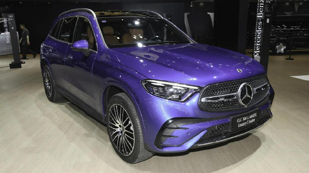 奔驰绝地反击，GLC加大优惠力度，干翻奥迪Q5L，斩获豪华SUV销冠-新浪汽车