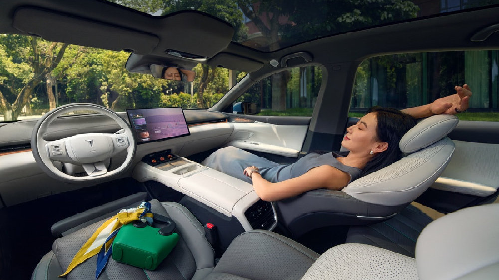 深蓝L07登场：15.19万元起，搭载华为智驾，B级车新标杆-新浪汽车